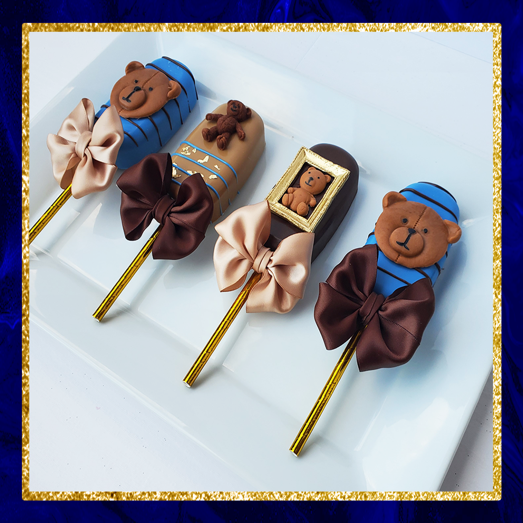 Dainty Treats & Design: Your Event Graphic Design & Treat Specialists.